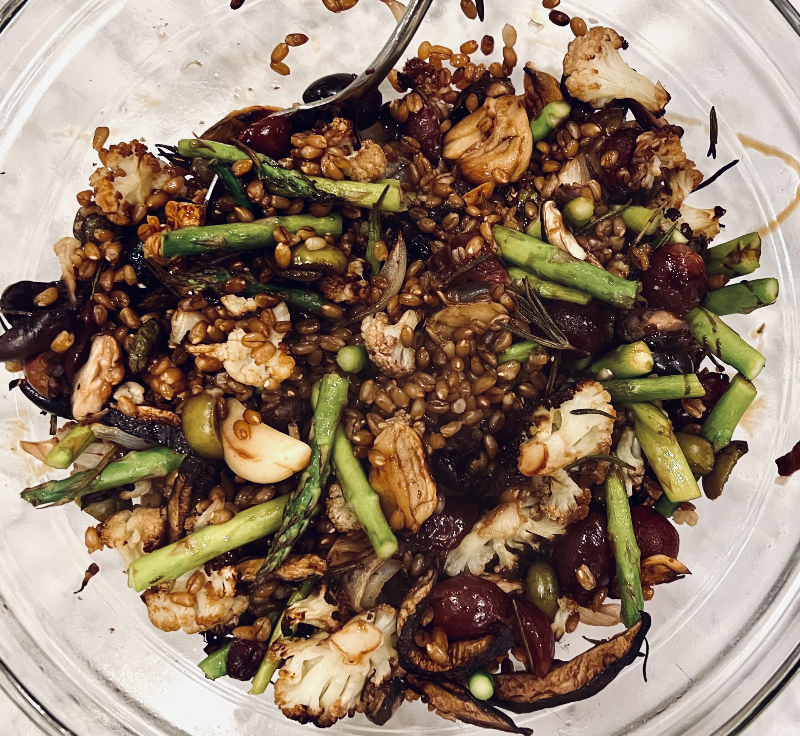 Smoky Farro Bowl Recipe - UltraTruffle